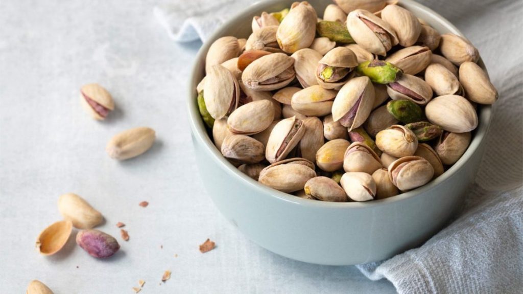 15 Different Types of Nuts to Add to a Healthy Diet - The Popular Home